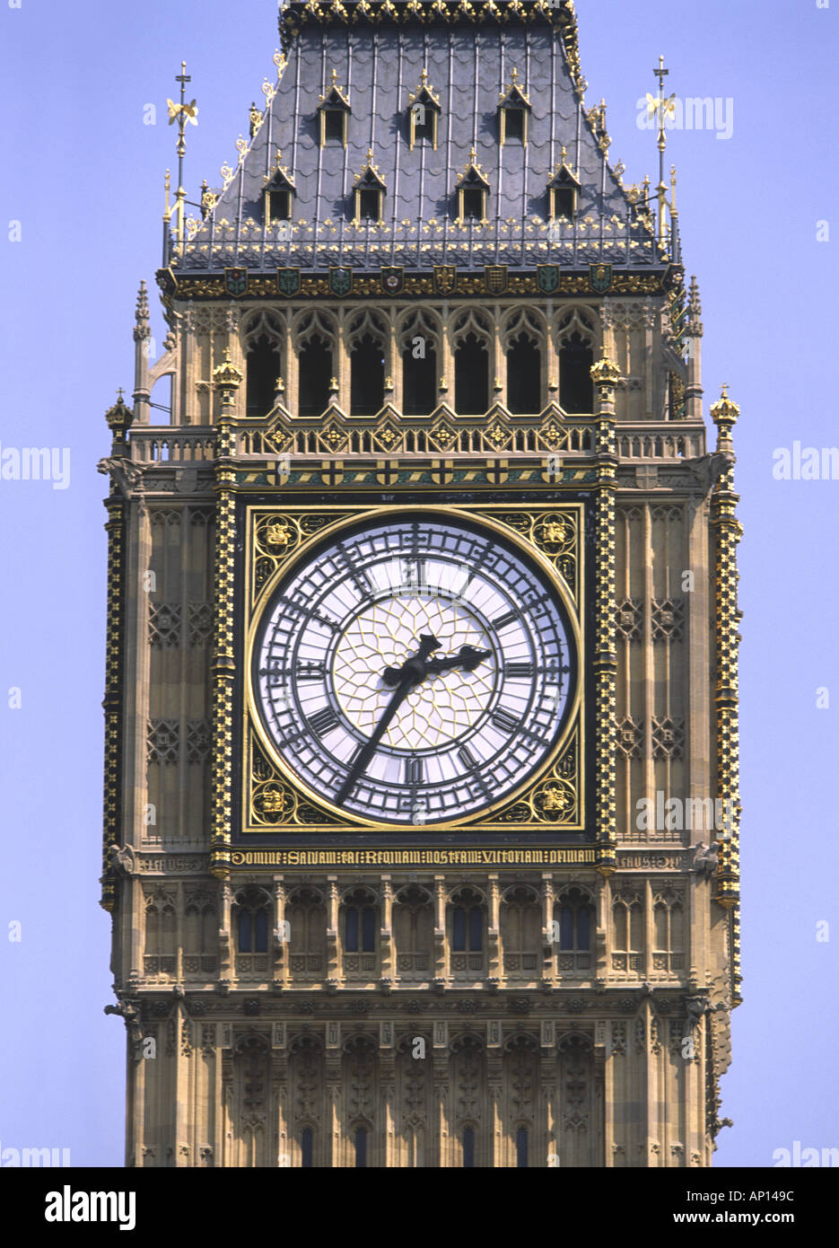 Big ben pyramid hi-res stock photography and images - Alamy