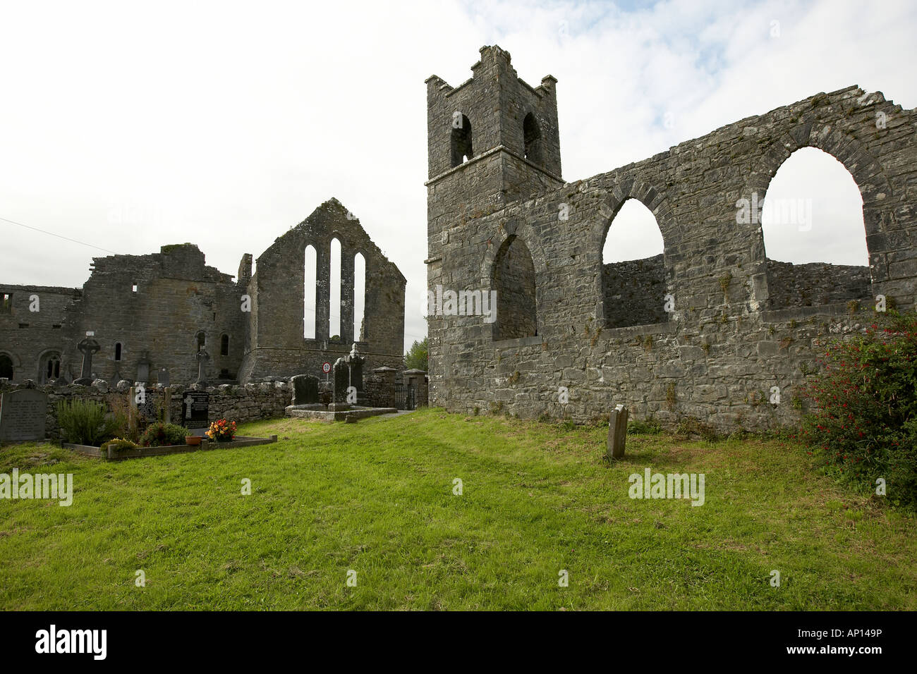 Old ruined church and 12th century Augustinian Abbey Cong County Mayo ...