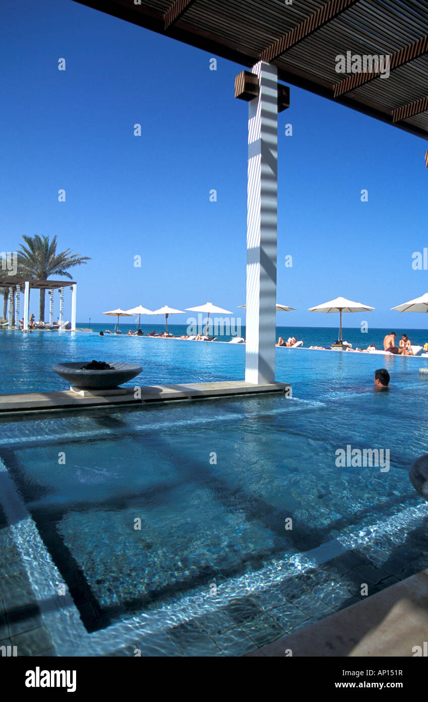 Chedi Pool, The Chedi Hotel, Muscat, Oman Stock Photo - Alamy