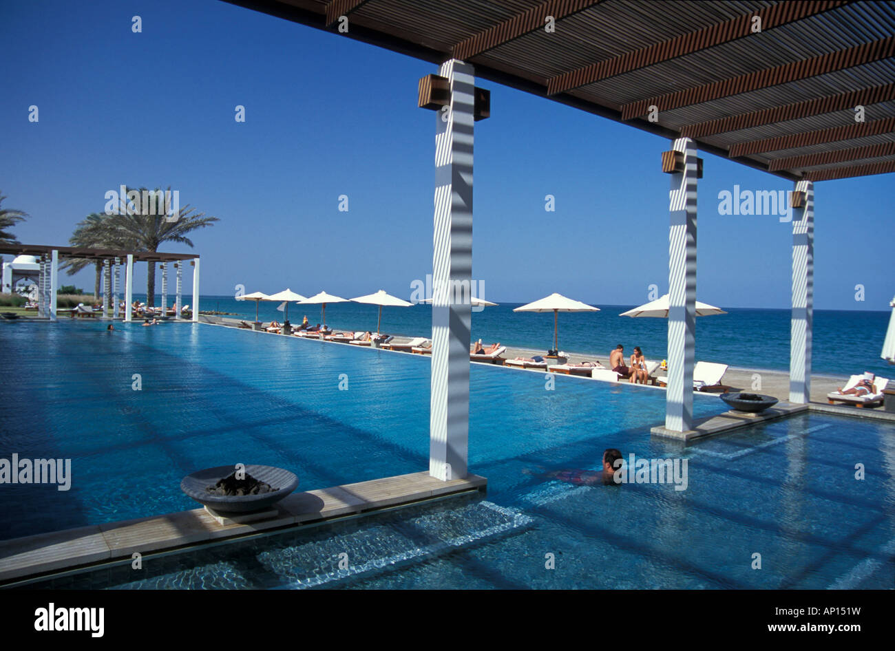 Chedi Pool, The Chedi Hotel, Muscat, Oman Stock Photo - Alamy
