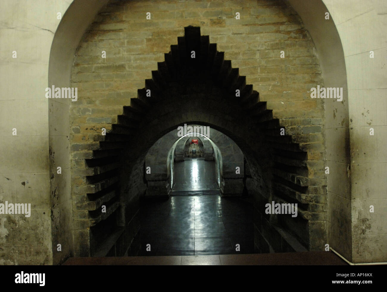 Dingling underground palace hi-res stock photography and images - Alamy