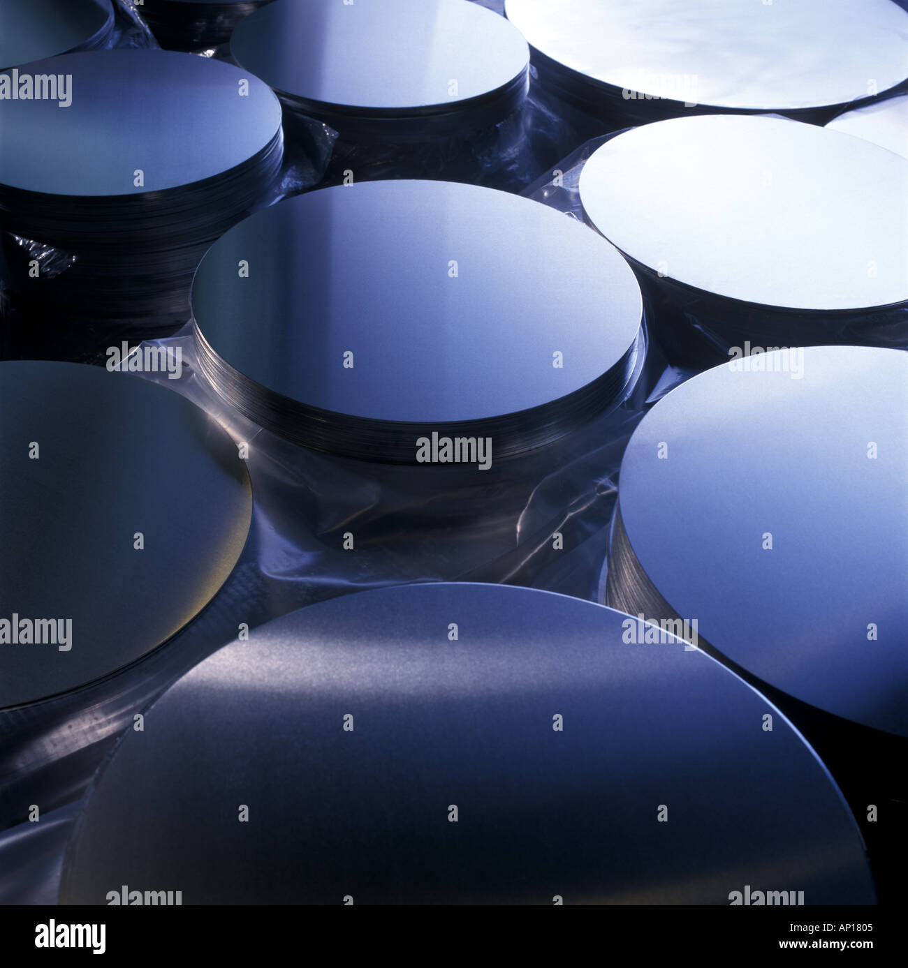 Aluminium discs reflections Stock Photo - Alamy