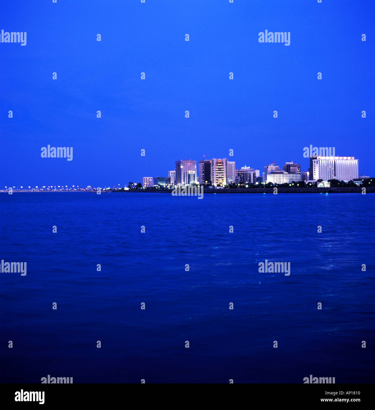 Historic diplomatic architecture hi-res stock photography and images ...