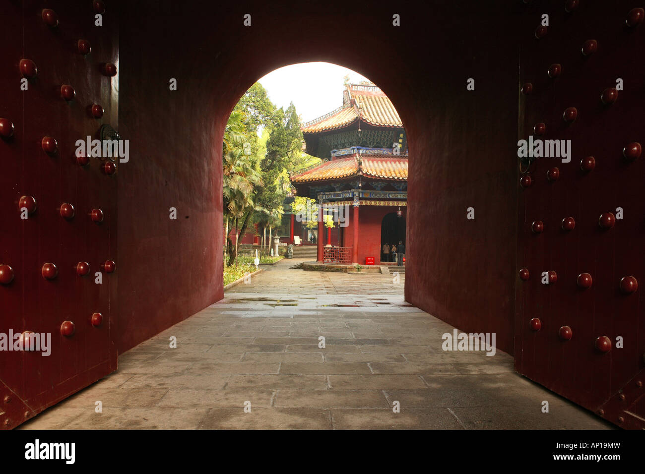 main gate to Grand Temple, red monastery wall, Taoist Heng Shan south ...