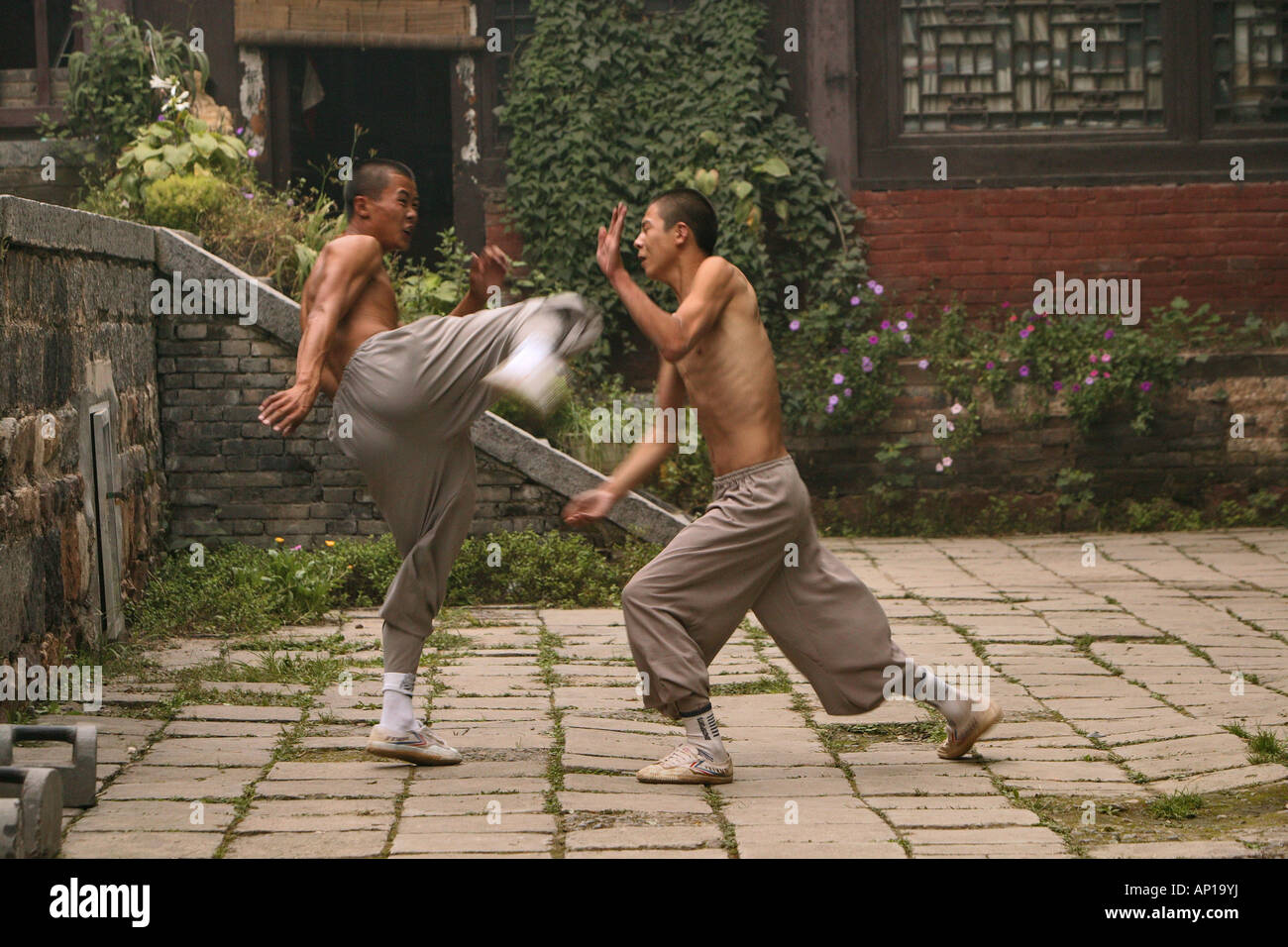 duel and training between two Shaolin monks, Shaolin Monastery, known ...