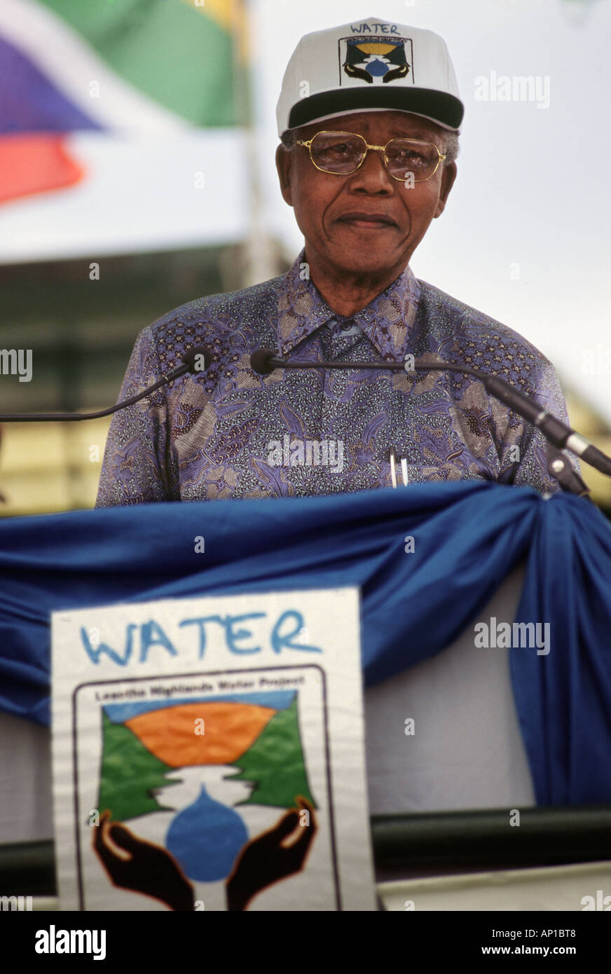 Nelson Rolihlahla Dalibhunga Mandela Stock Photo - Alamy