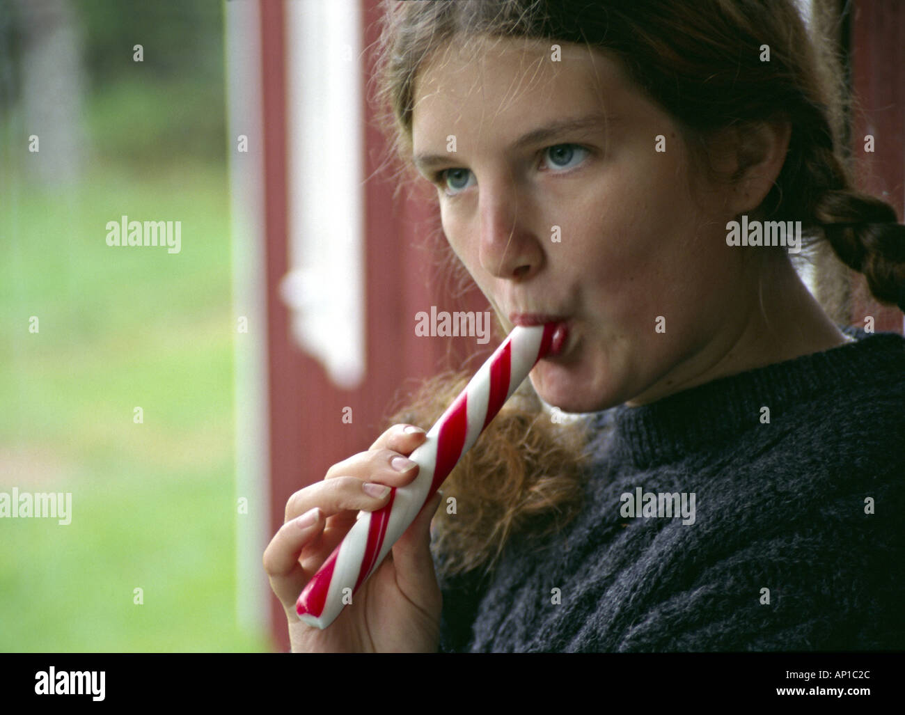 Stretch sugar hi-res stock photography and images - Alamy