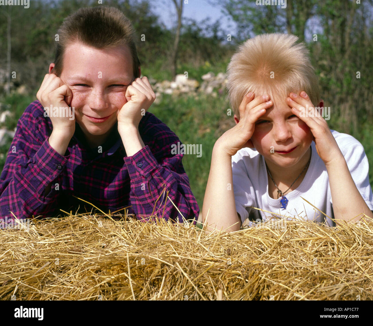 Straw boys hi-res stock photography and images - Alamy