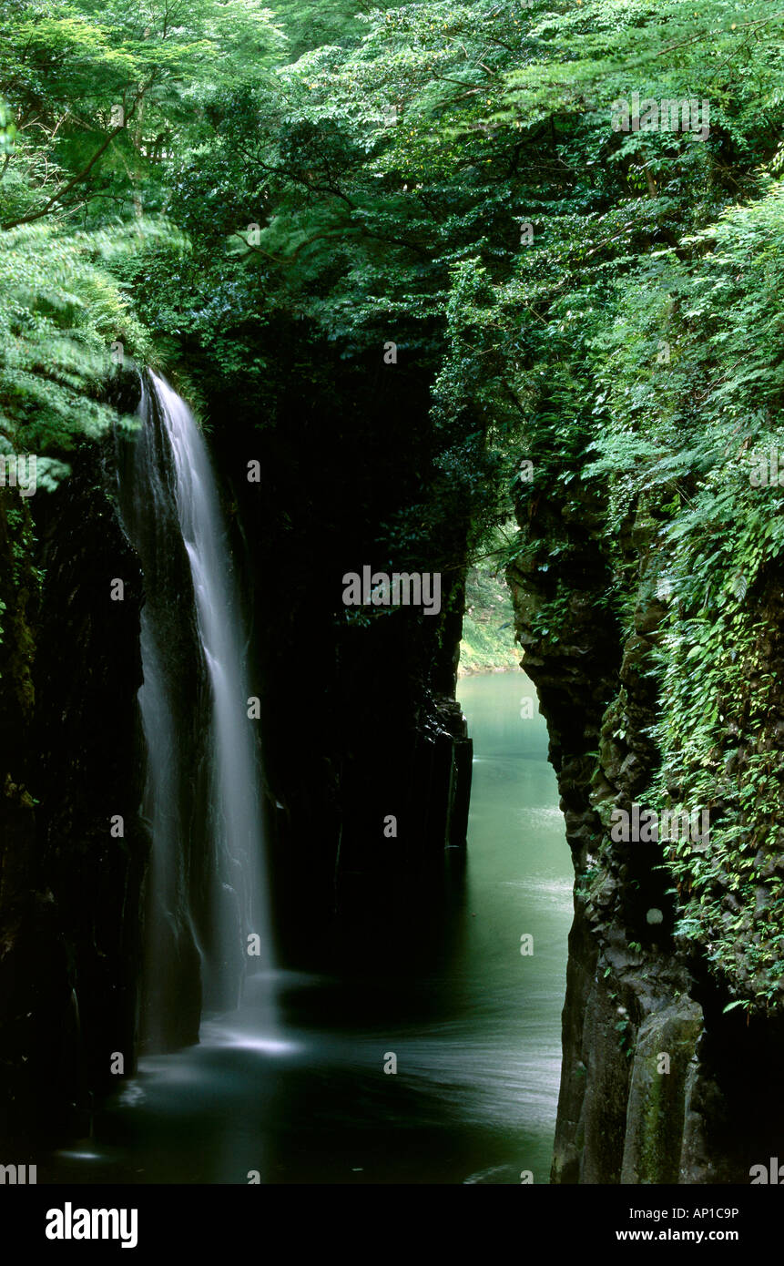 Takachiho gorge hi-res stock photography and images - Alamy