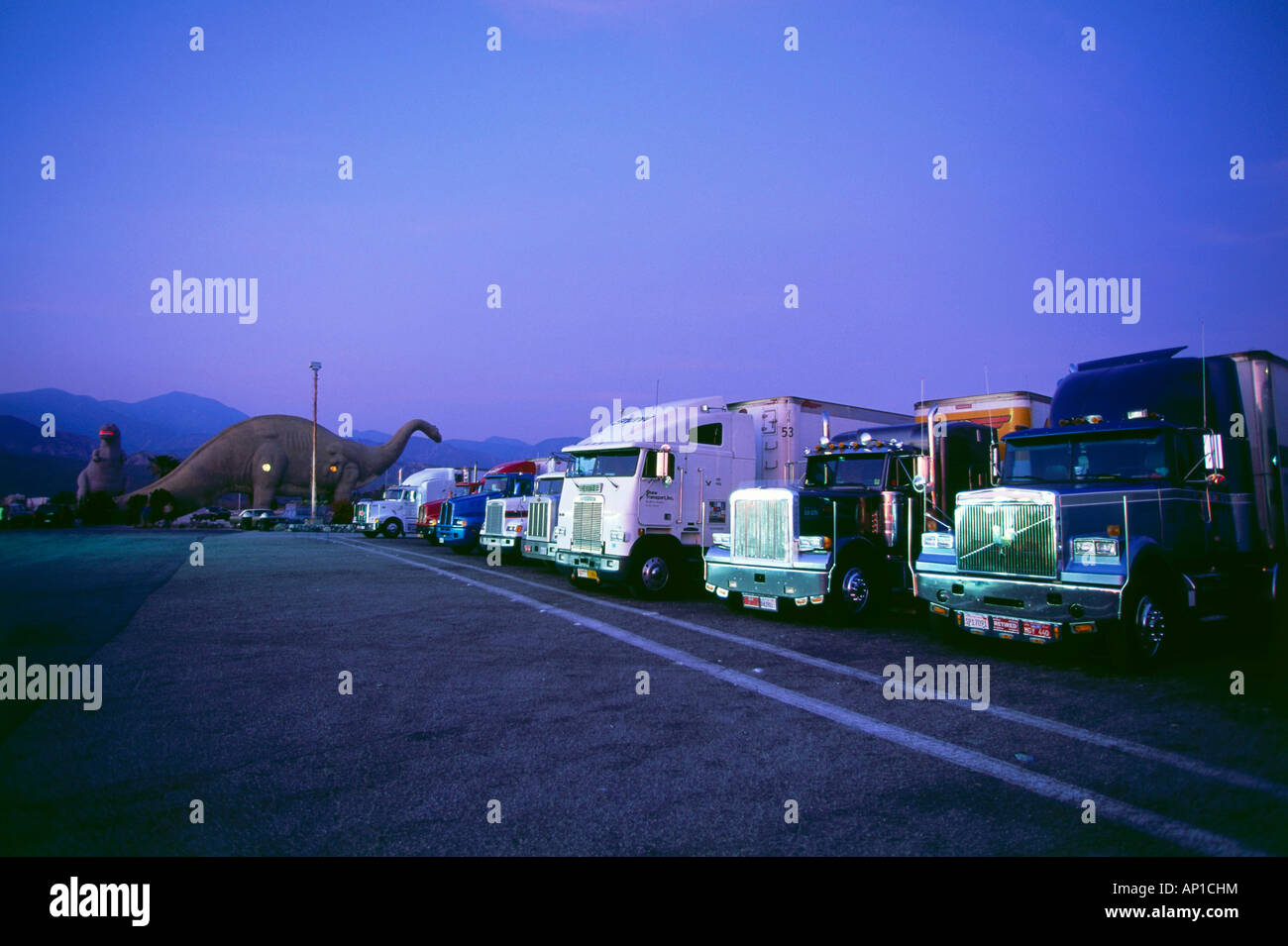 Lorry park night hi-res stock photography and images - Alamy