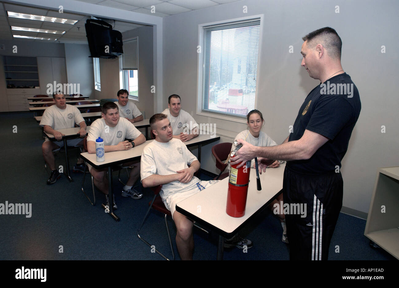 Firefighters training school ladder hi-res stock photography and images ...