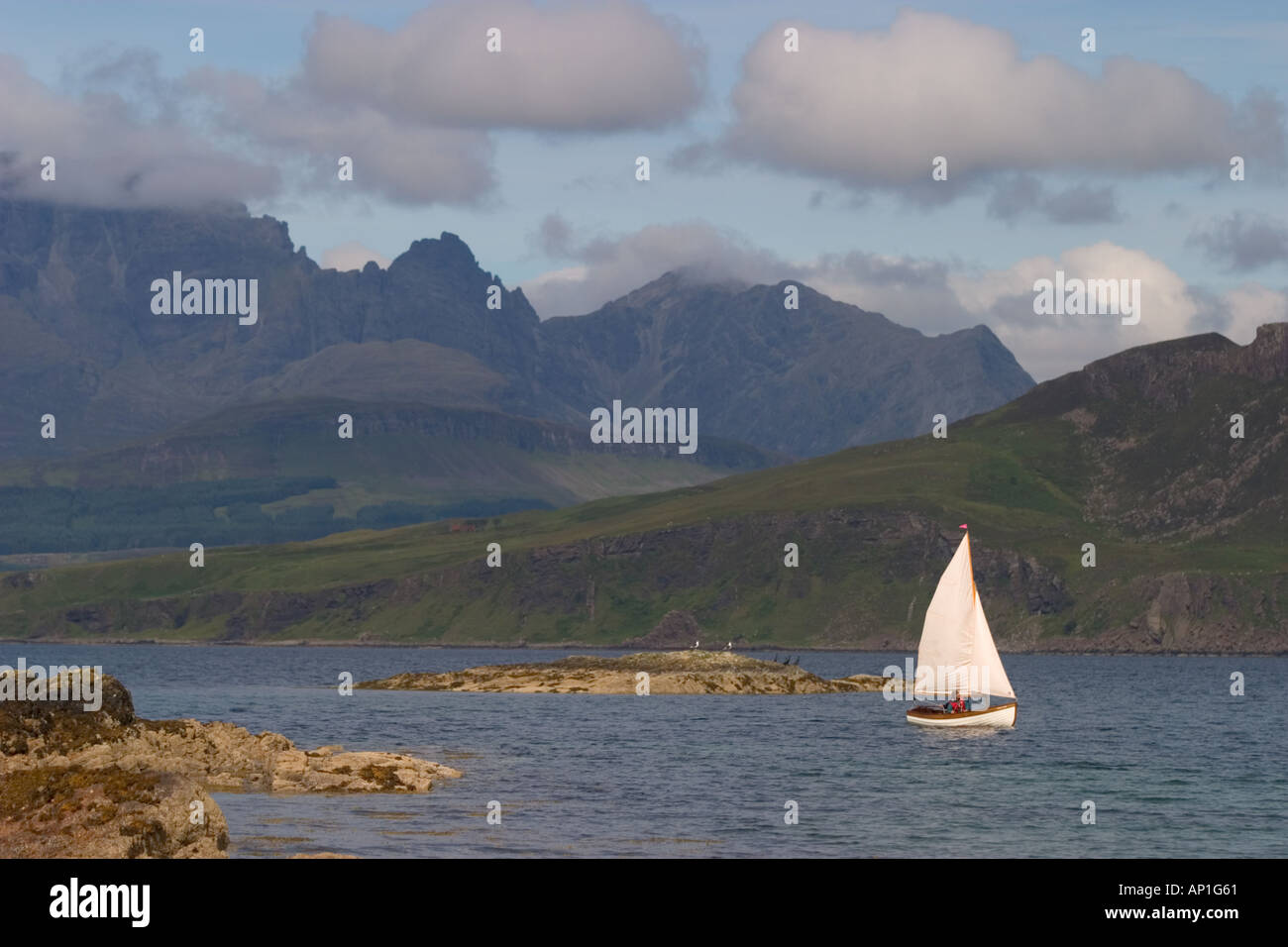 Sailing on Loch Eishort Isle Of Skye Stock Photo - Alamy
