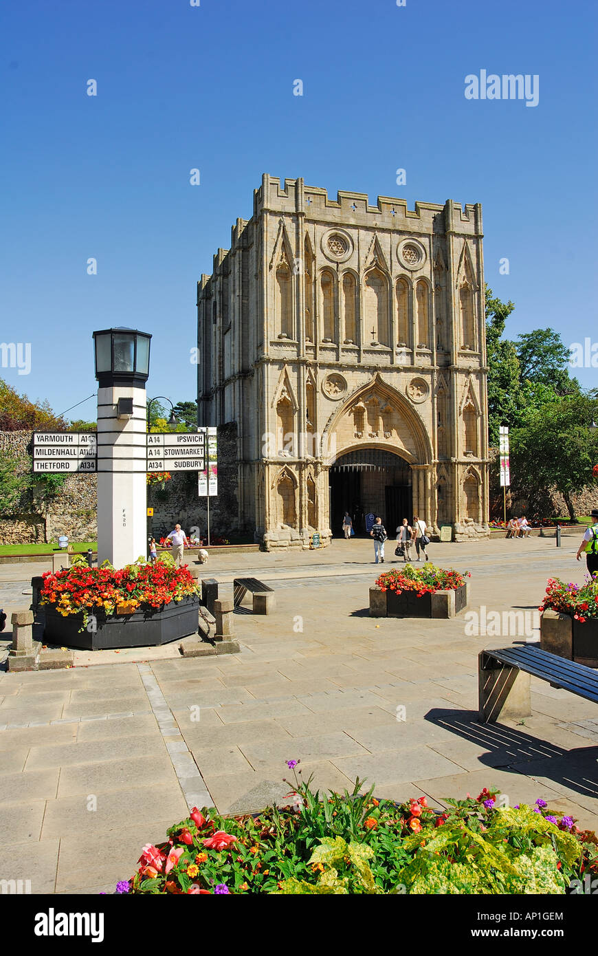 Bury hi-res stock photography and images - Alamy