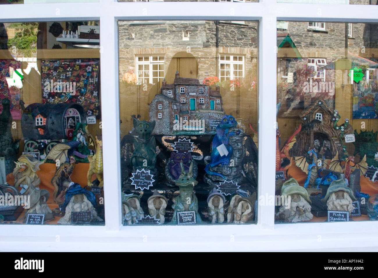 The boscastle pottery shop hi-res stock photography and images - Alamy