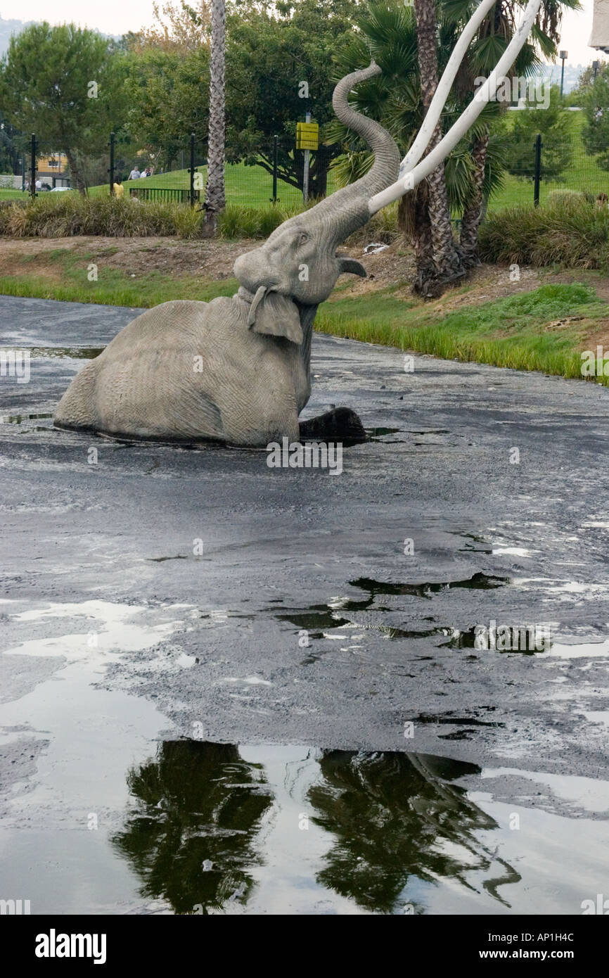 The la brea tar pits hi-res stock photography and images - Alamy