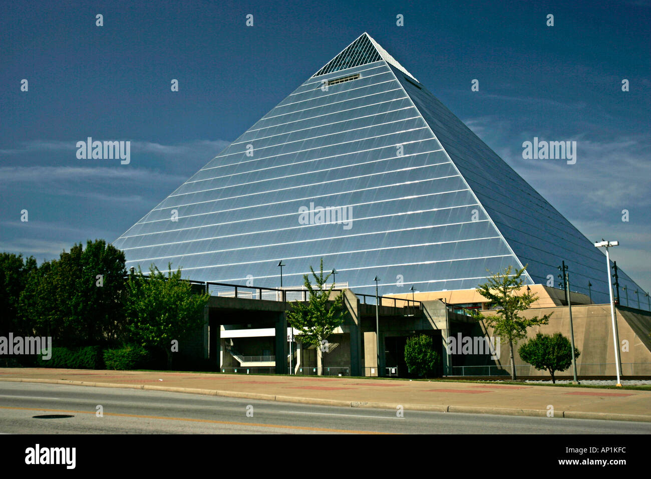 Pyramid sports arena hi-res stock photography and images - Alamy