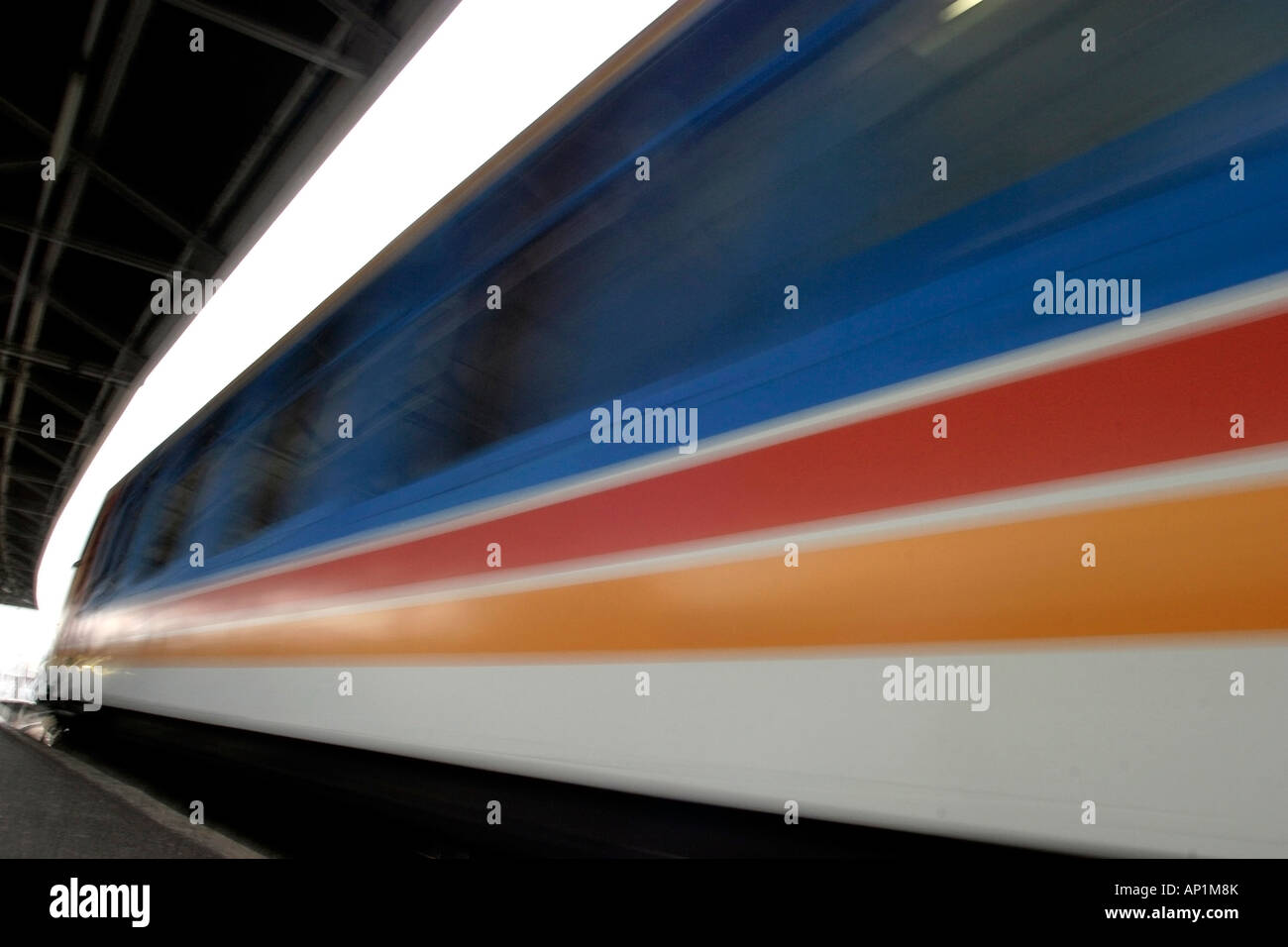 Express Train passes through London's Vauxhall Station Stock Photo - Alamy