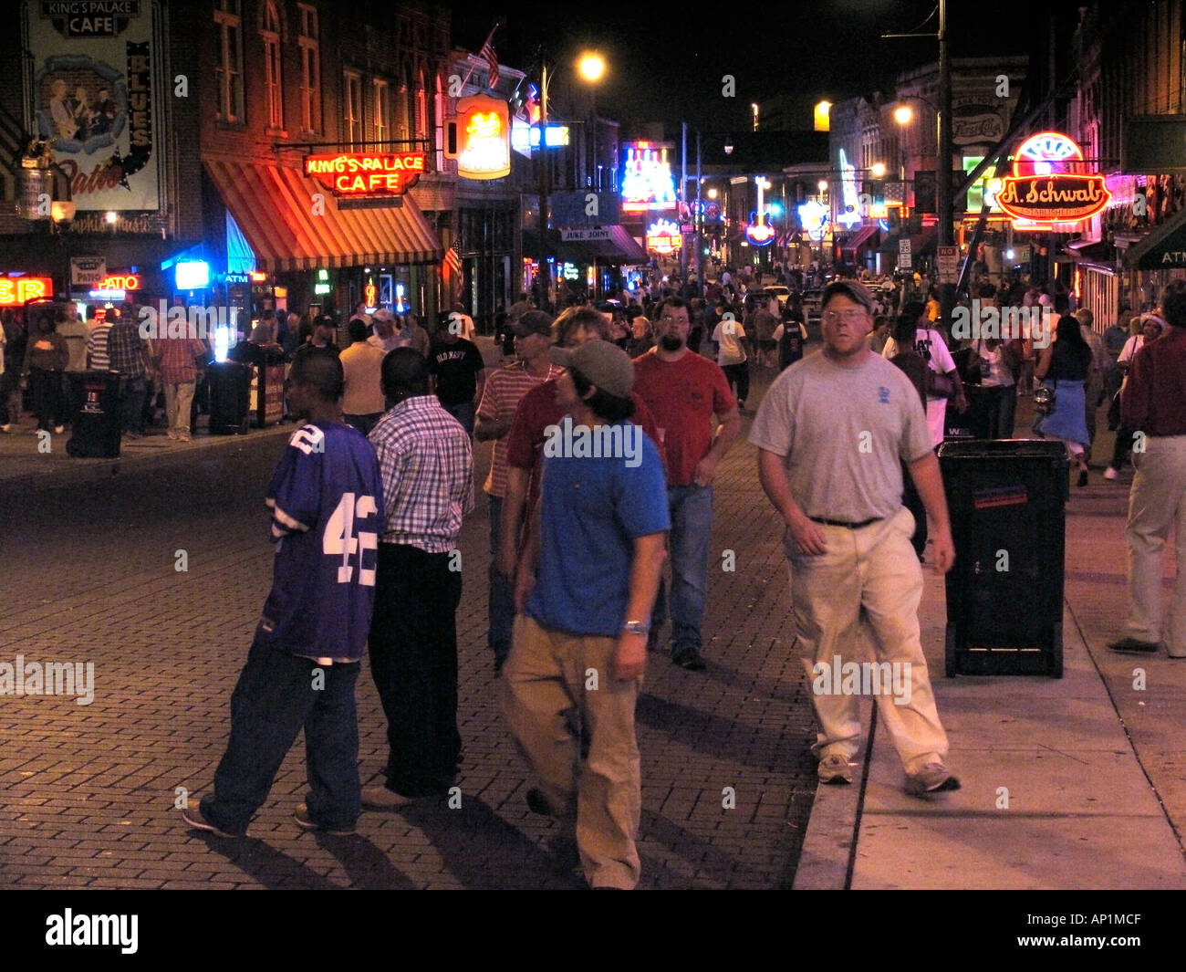 Night time crowd on Beale Street Memphis USA Stock Photo - Alamy
