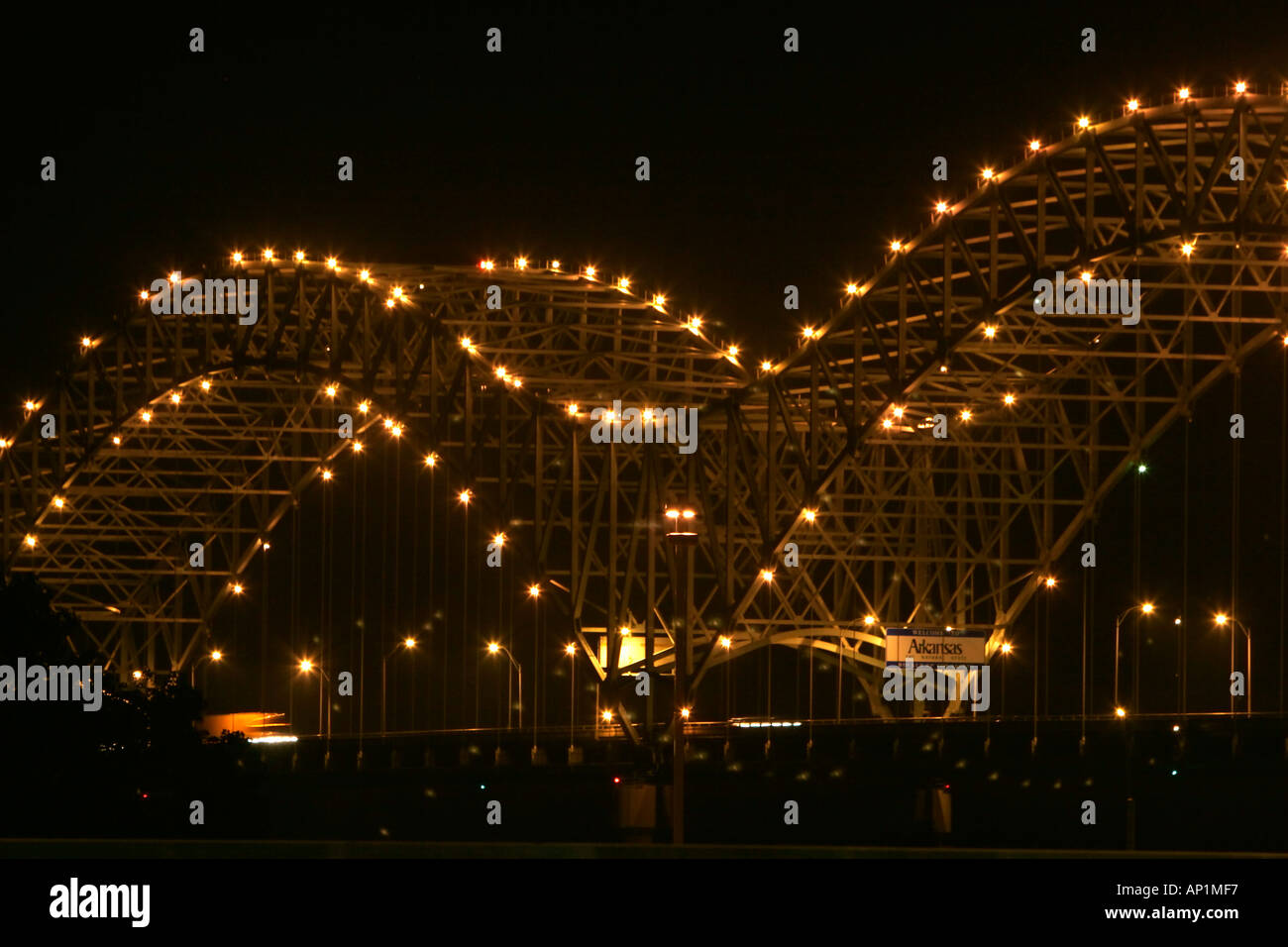 Memphis bridges hi-res stock photography and images - Alamy