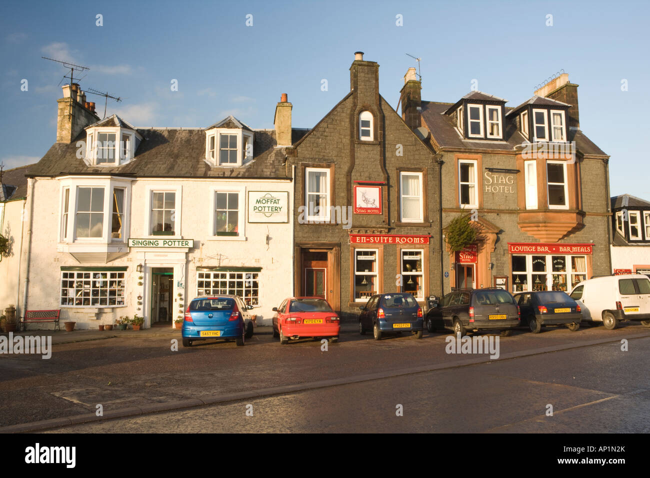 Moffat town centre the Sing Potter at the Moffat Pottery and the Stag ...