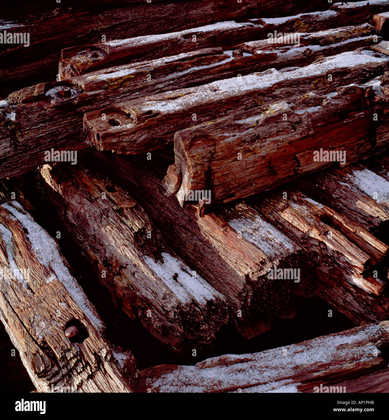 Rotting sleepers hi-res stock photography and images - Alamy