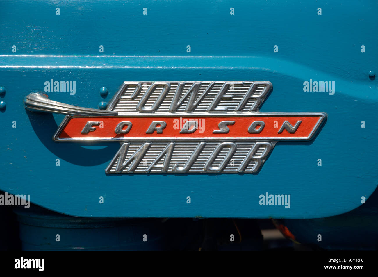 Fordson tractor badge hi-res stock photography and images - Alamy