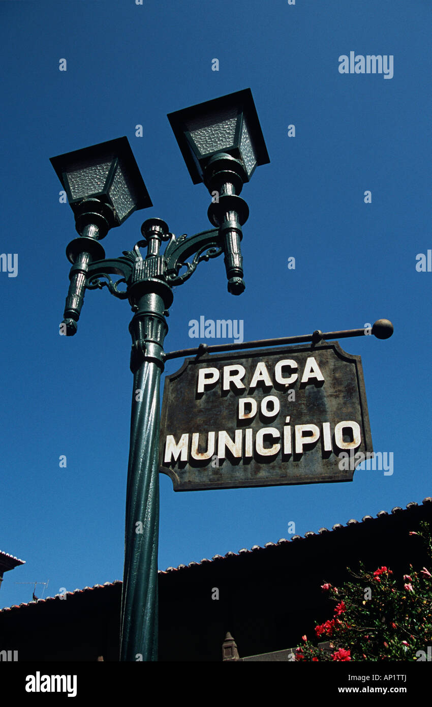 Praca Do Municipio street sign and street light, Municipal Square ...