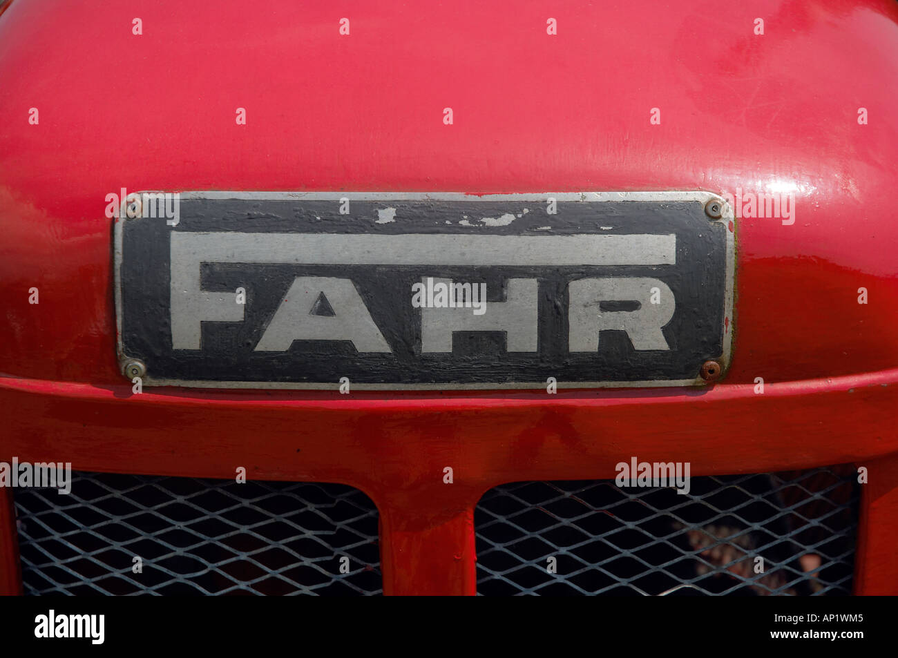 Tractort hi-res stock photography and images - Alamy