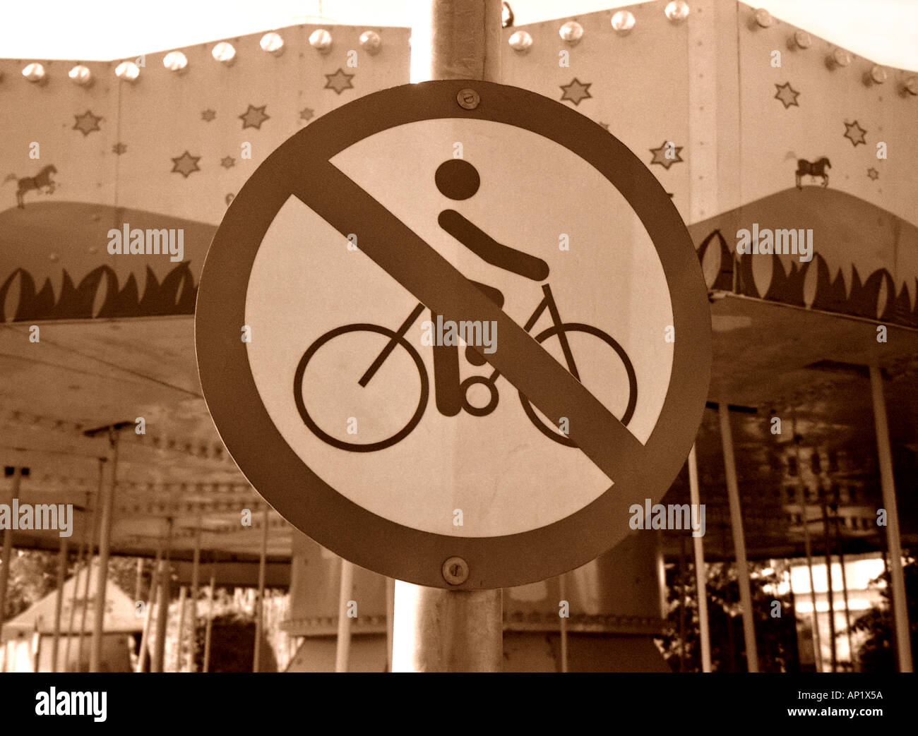 Beware bikes hi-res stock photography and images - Alamy