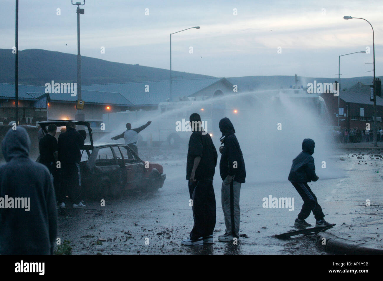 Riot ardoyne crumlin road hi-res stock photography and images - Alamy
