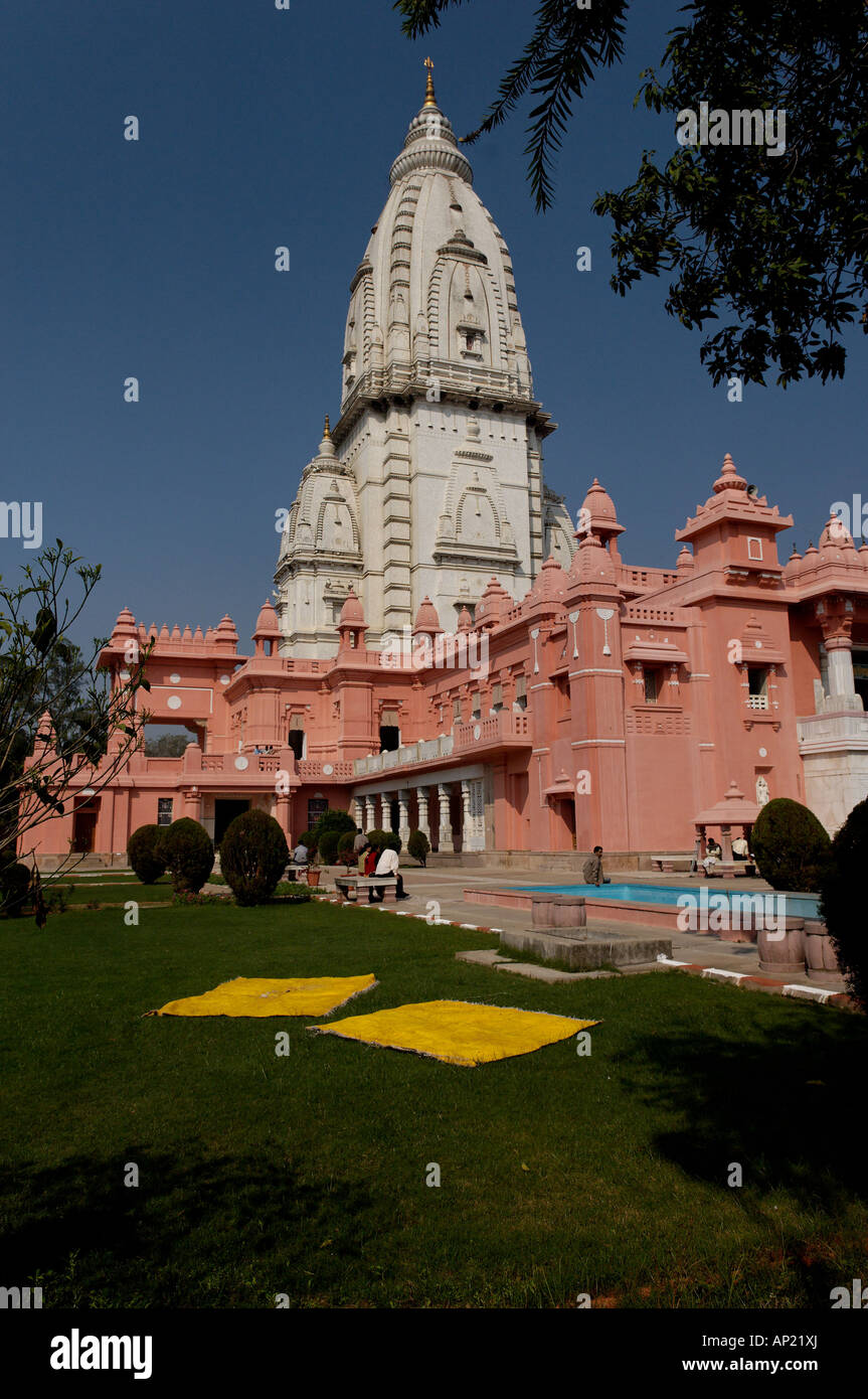 Kashi vishwanath temple and india hi-res stock photography and images ...