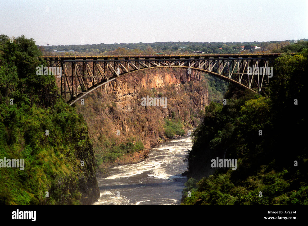 Zimbabwe zambia border crossing hi-res stock photography and images - Alamy
