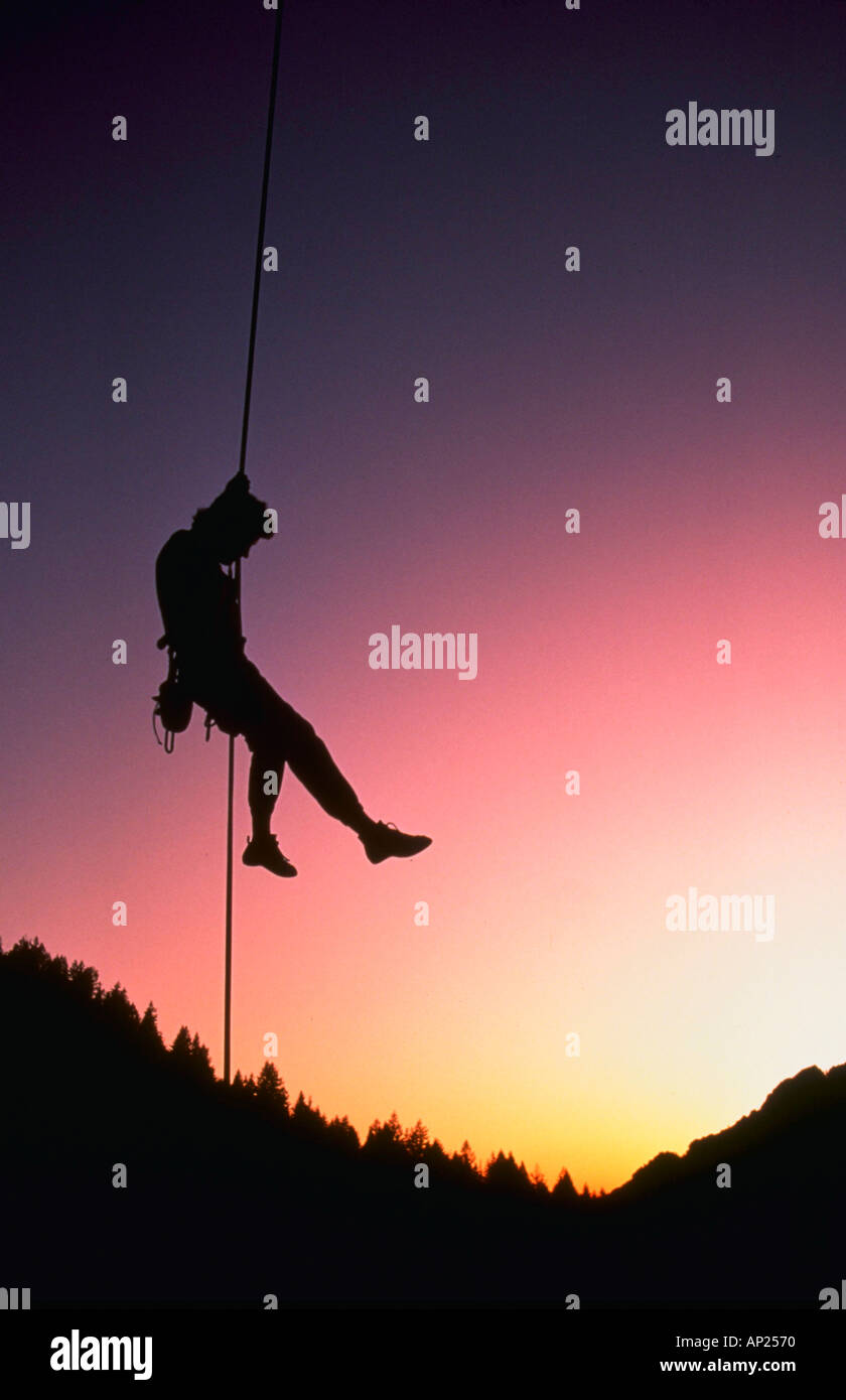 Rapelling silhouette hi-res stock photography and images - Alamy