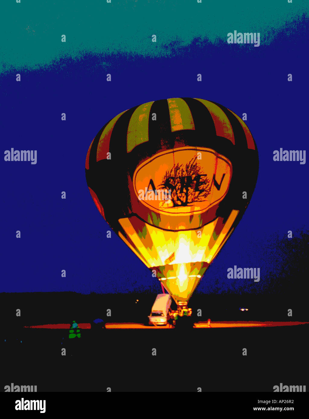 Night balloon flight hi-res stock photography and images - Alamy