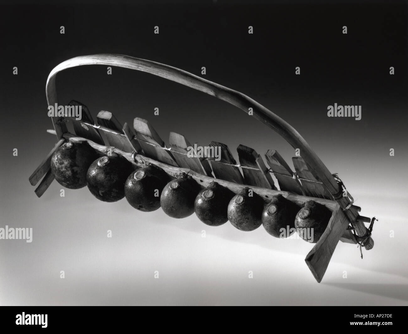 Marimba africa hi-res stock photography and images - Alamy