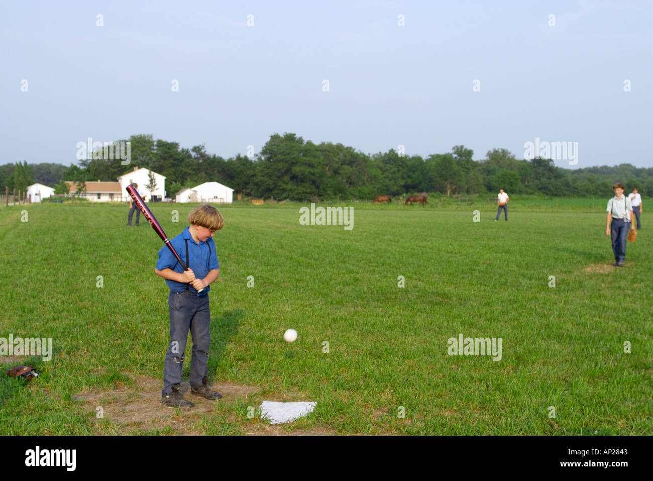 Amish children play hi-res stock photography and images - Alamy