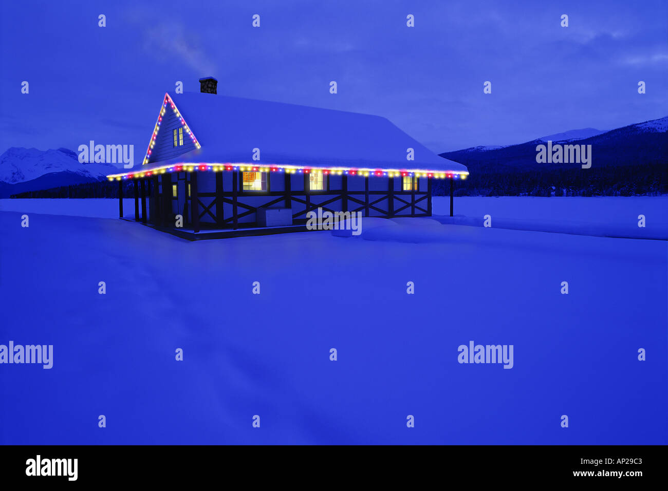 Remote cabin in the winter, Jasper, Alberta, Canada Stock Photo - Alamy