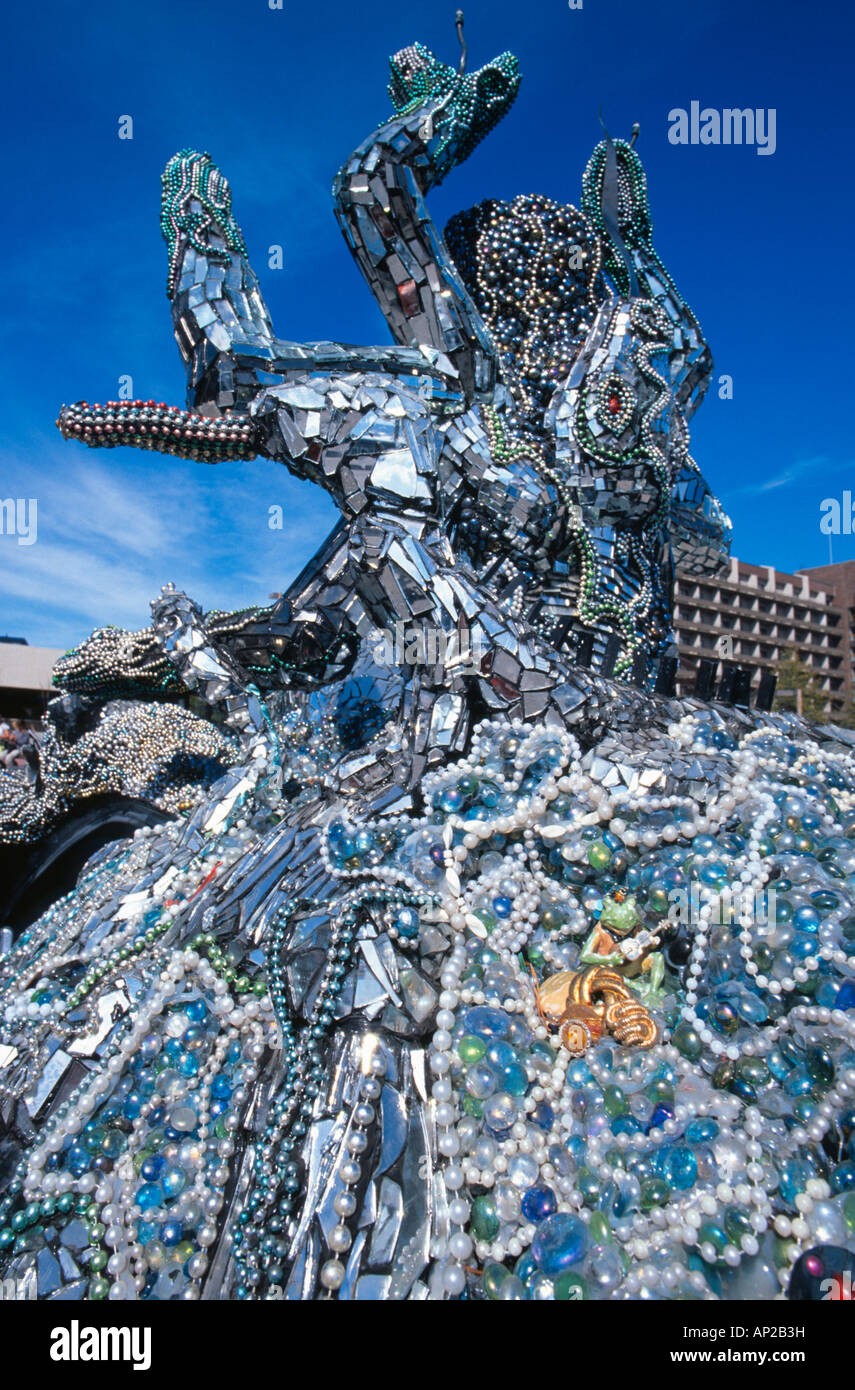 Collage art sculpture hi-res stock photography and images - Alamy