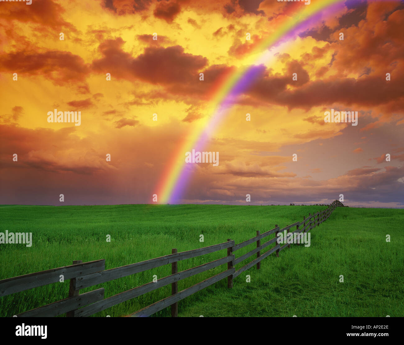 Country fence hi-res stock photography and images - Alamy