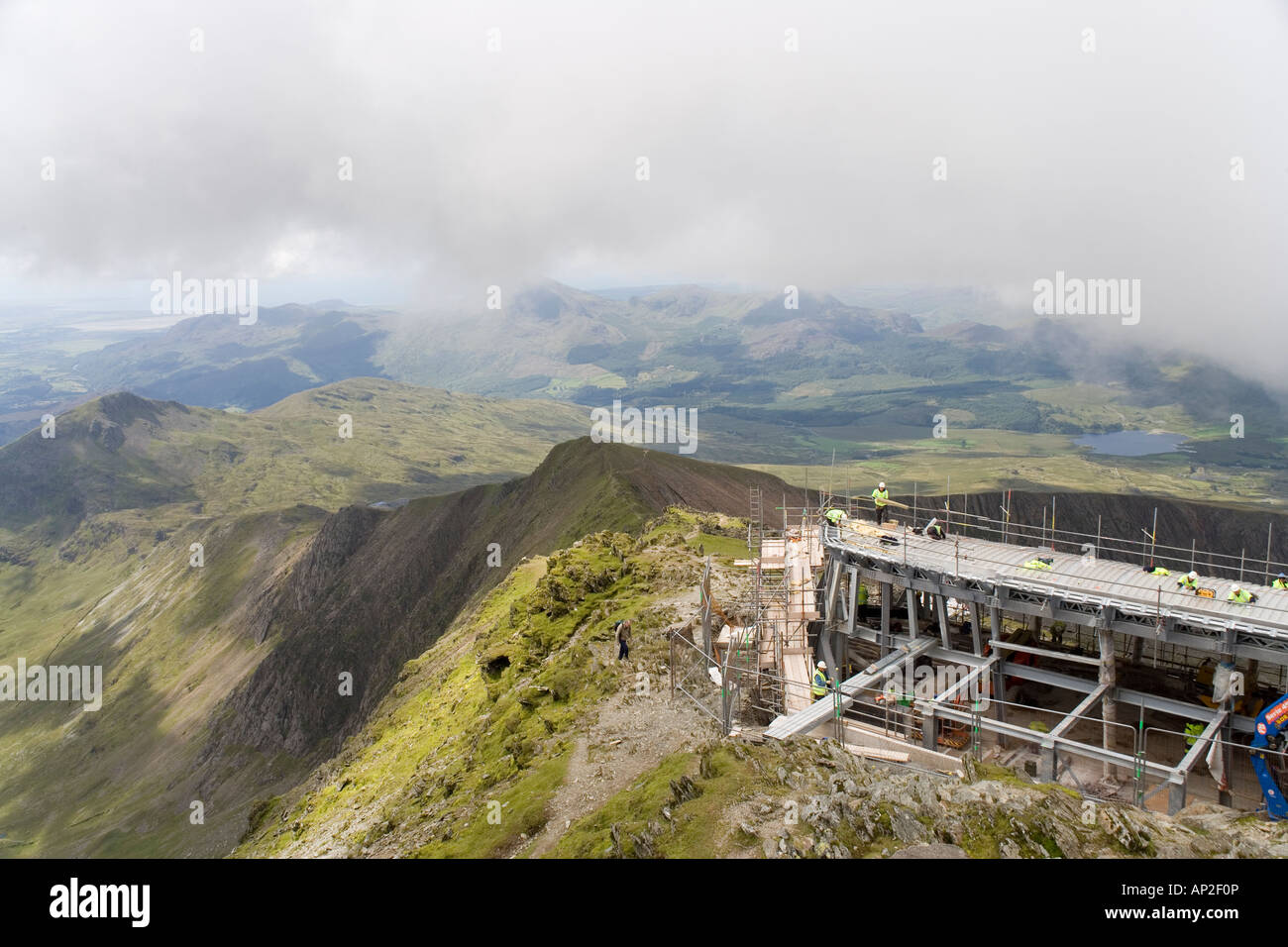 Building the new cafe on top of Snowdon,Snowdonia National Park ...