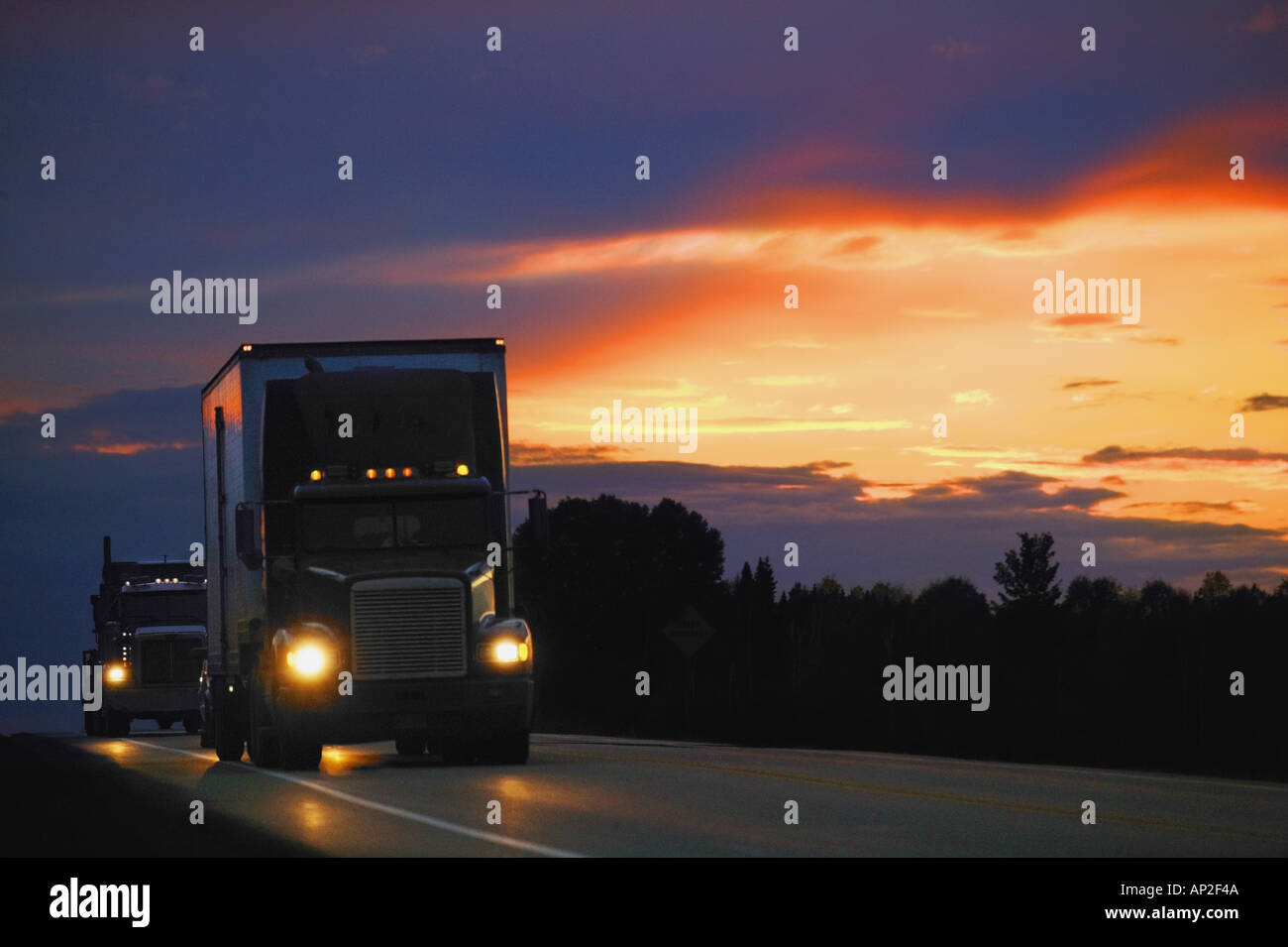 Semi Trailer Trailers Semitrailer Semitrailers High Resolution Stock ...