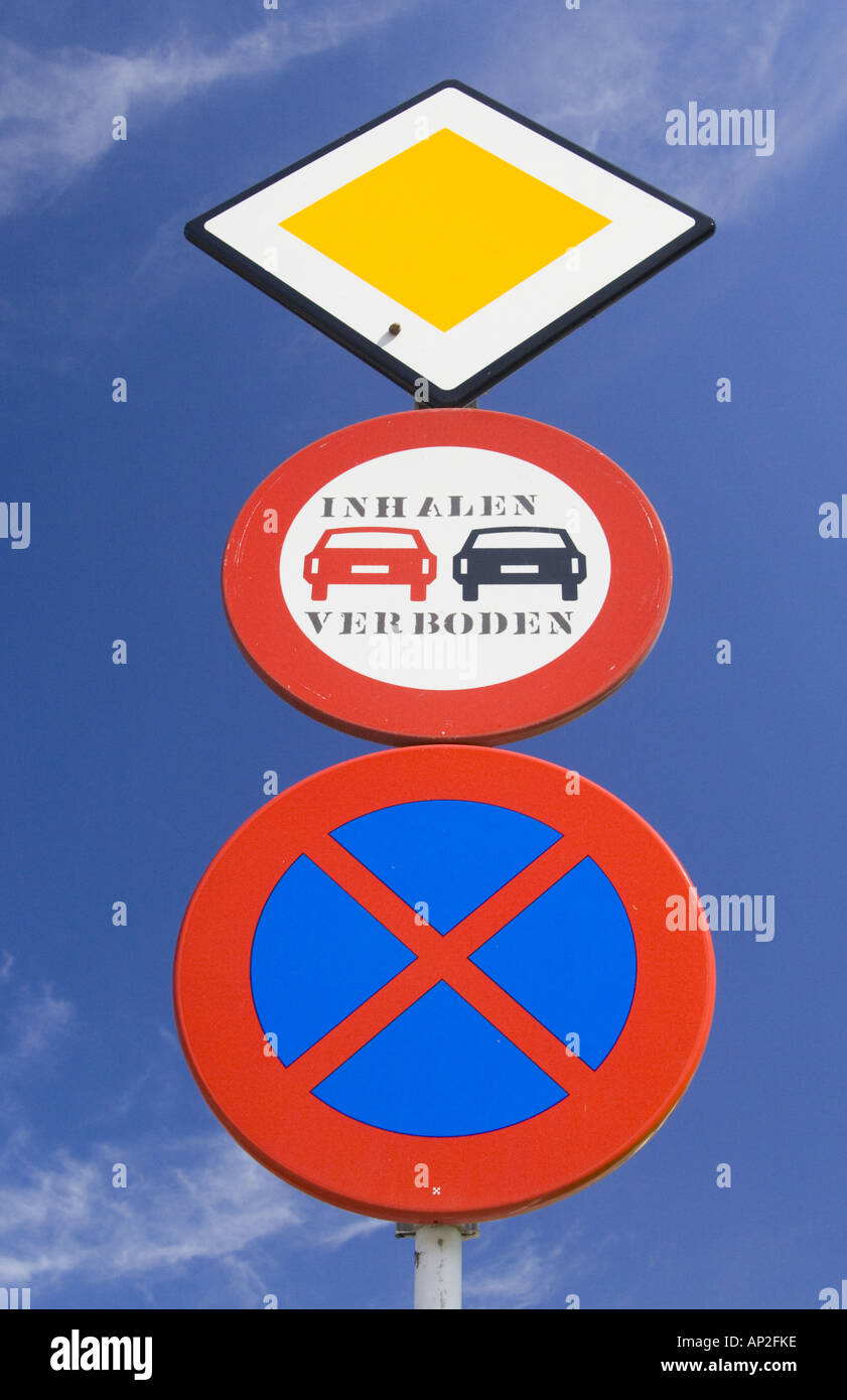 Dutch road signs hi-res stock photography and images - Alamy
