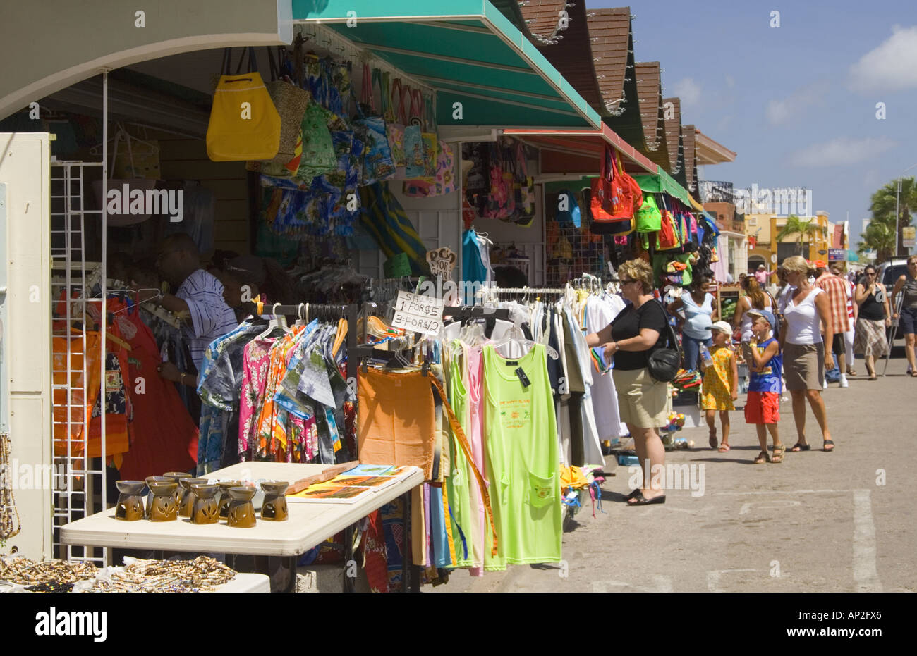 Aruba oranjestad market hi-res stock photography and images - Alamy