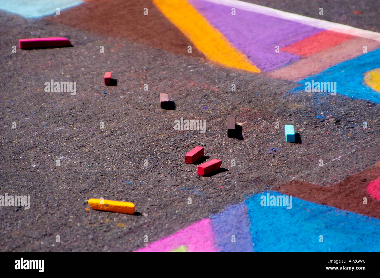 Chalk on asphalt Stock Photo - Alamy