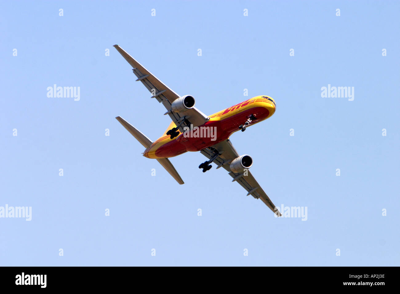 DHL Boeing 757 Stock Photo - Alamy