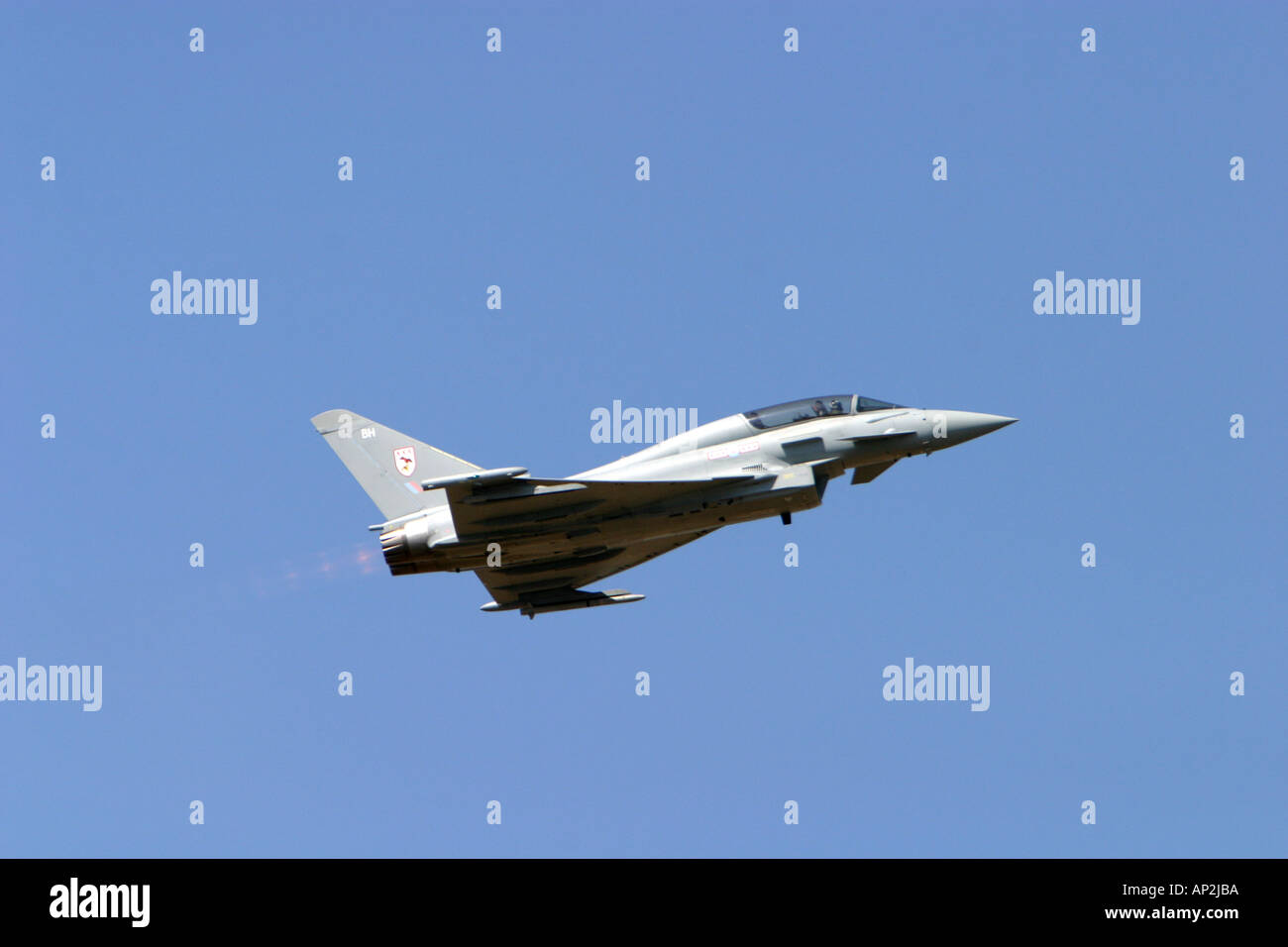 The Eurofighter Typhoon in flight Stock Photo - Alamy