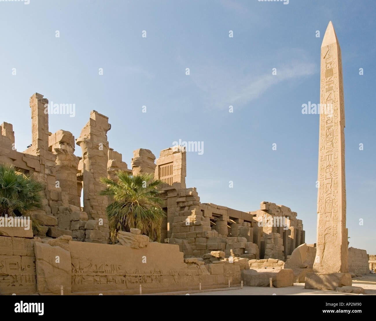 Obelisk hatshepsut at karnak temple complex hi-res stock photography ...