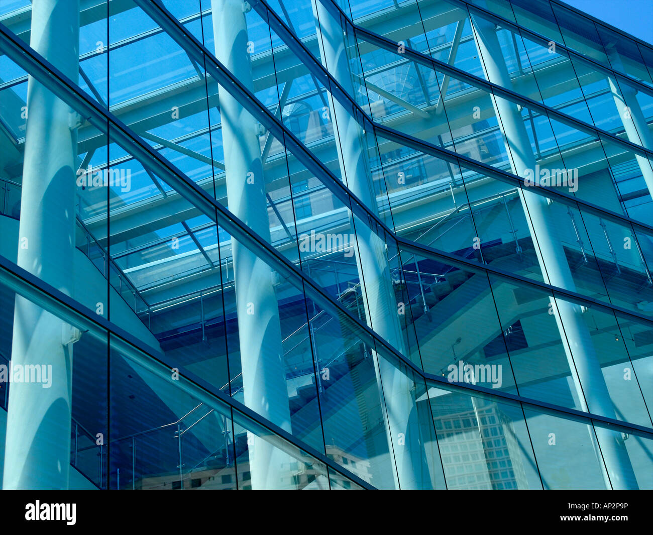 Modern Glass building in San Francisco Stock Photo - Alamy