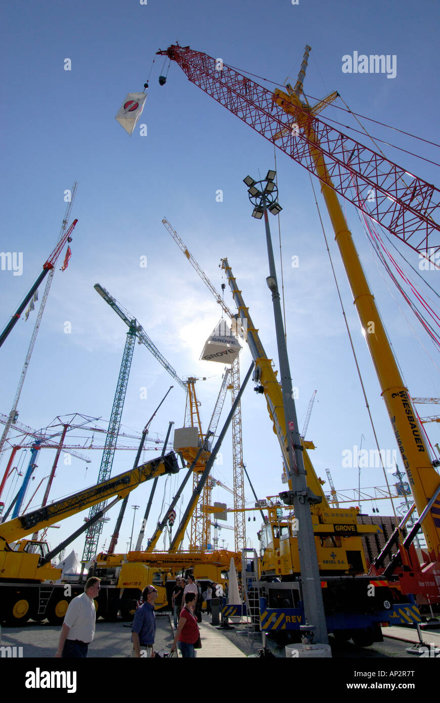 Mining machines hi-res stock photography and images - Alamy