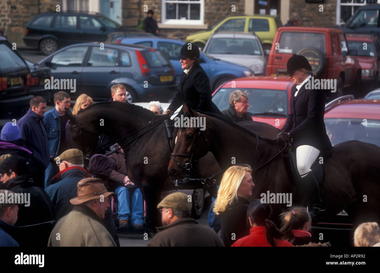 Women on horse back ready to go fox hunting Masham North Yorkshire ...